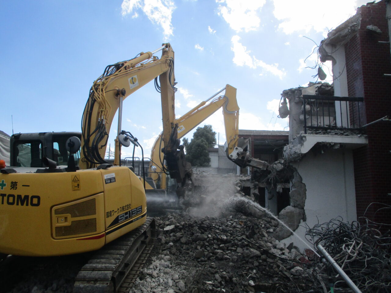 【公式】環境ワークス株式会社｜群馬県前橋市の家屋解体・大規模解体