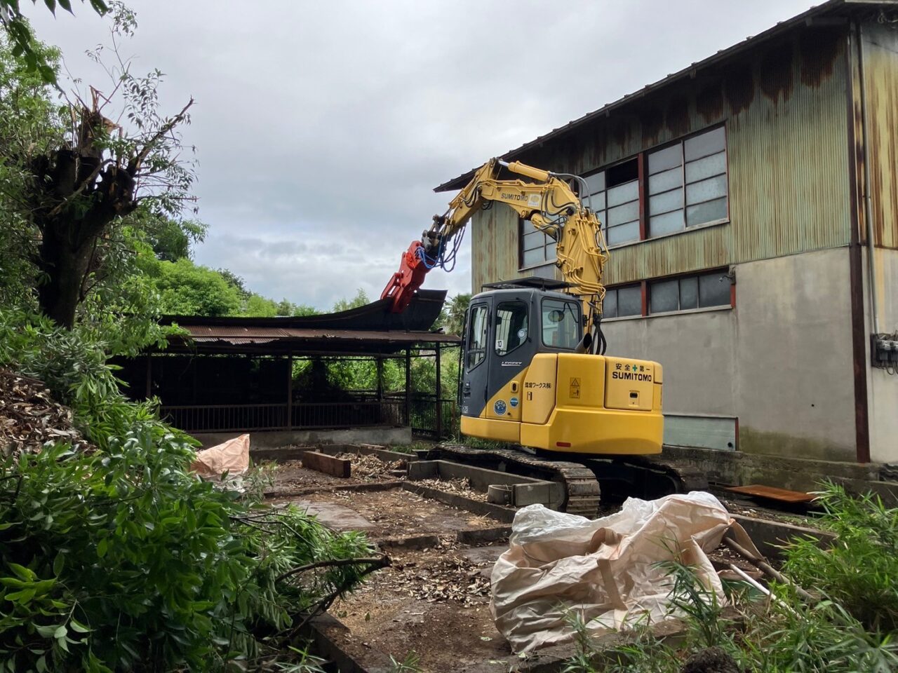 【公式】環境ワークス株式会社｜群馬県前橋市の家屋解体・大規模解体