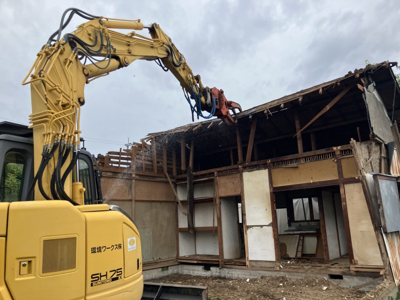 【公式】環境ワークス株式会社｜群馬県前橋市の家屋解体・大規模解体