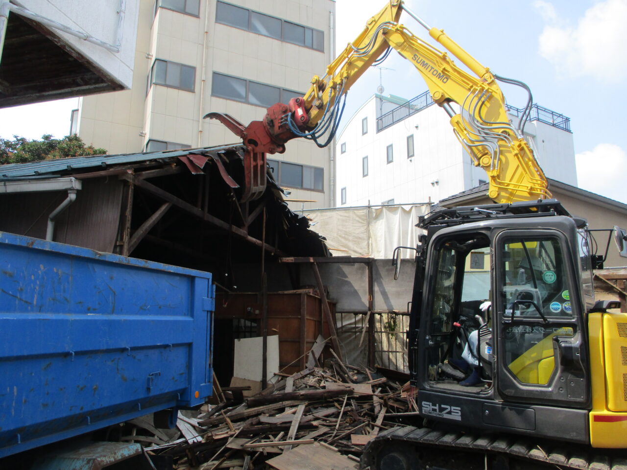 【公式】環境ワークス株式会社｜群馬県前橋市の家屋解体・大規模解体